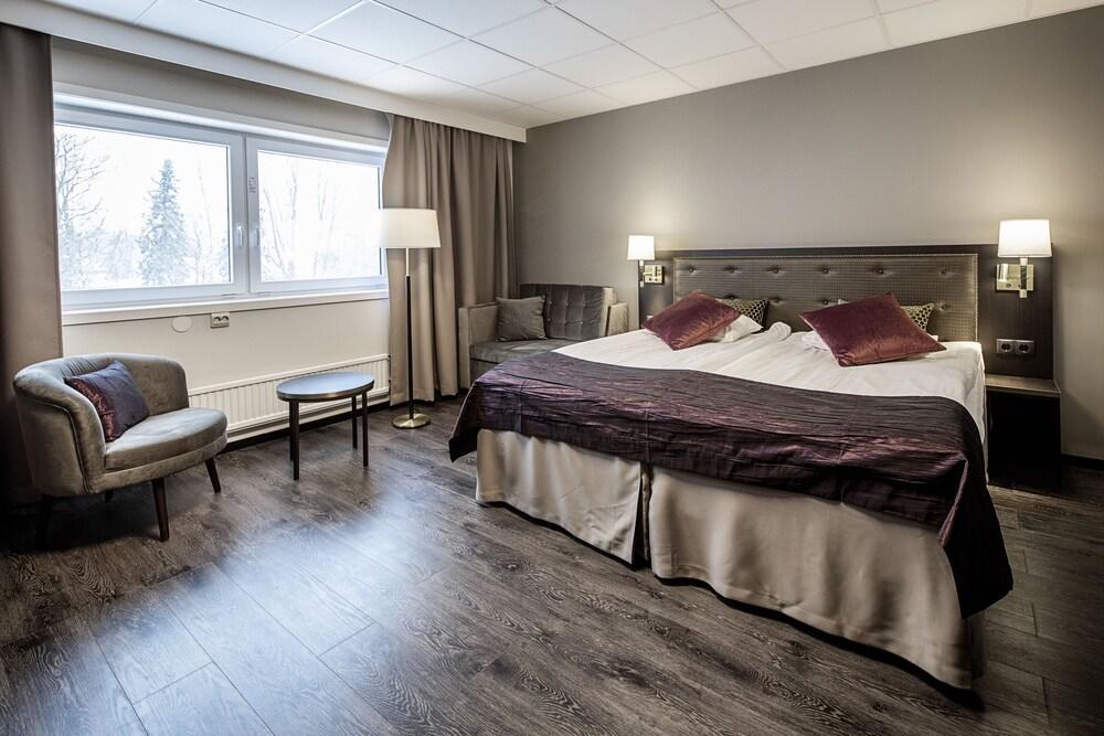 First Hotel Royal, Säffle - Central de Reservas
