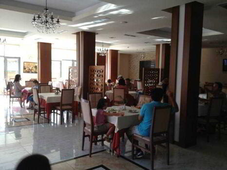 Perla Hotel, Pogradec - Central de Reservas