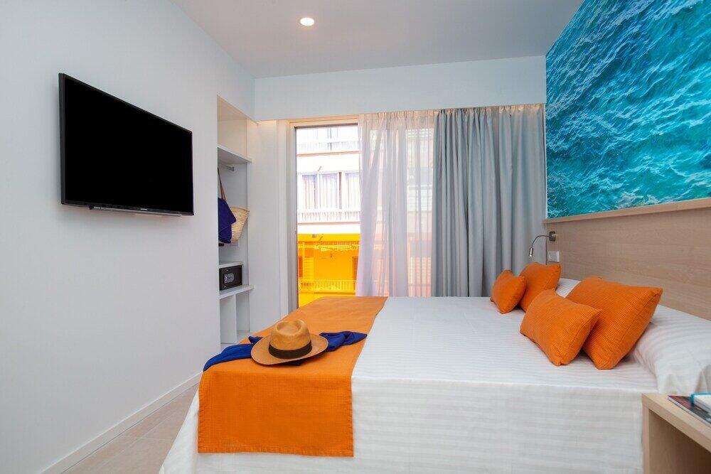 Hotel Mix Smart, El Arenal. Desde 71.6€ - Centraldereservas.com