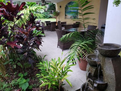 Bed-and-Breakfast The Balboa Inn, Ciudad de Panamá. Desde 53.73 ...