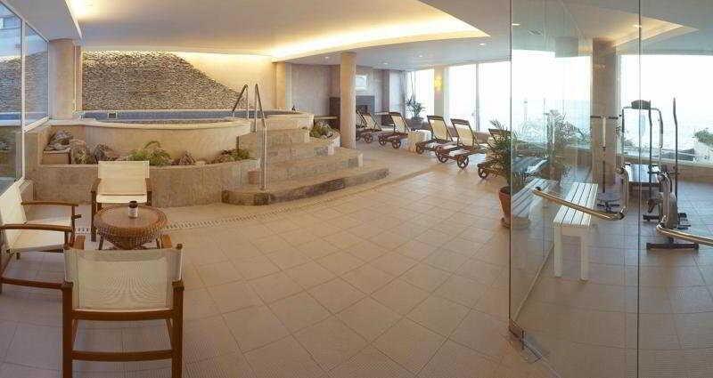 Hotel Las Rocas, Mar del Plata. Desde 76.47€ - Central de Reservas