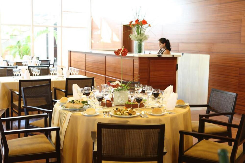 Montebelo Indy Maputo Congress Hotel, Maputo - Central de Reservas