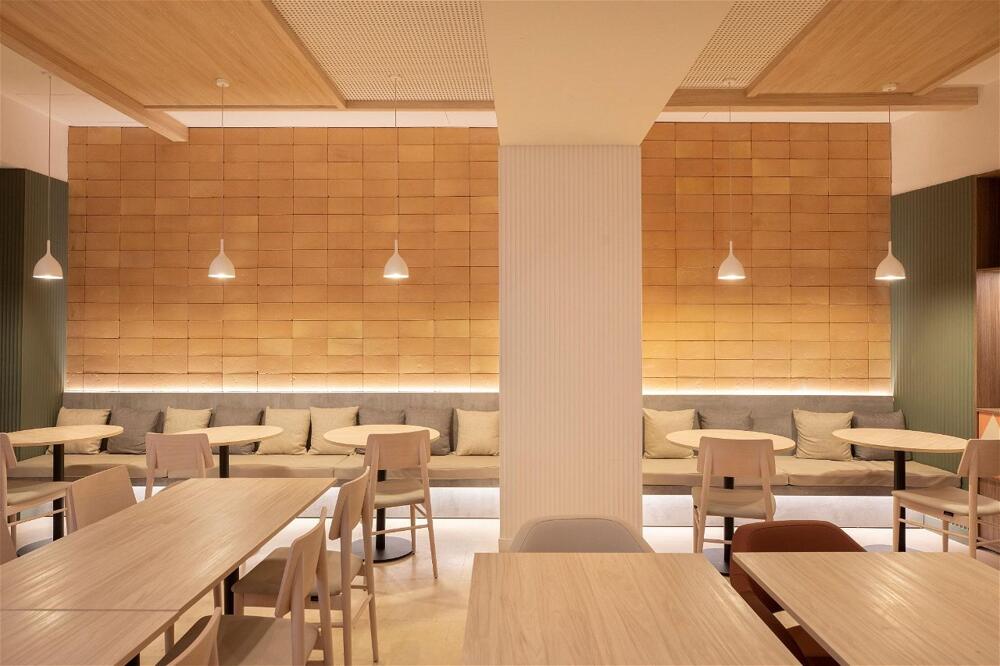 Hotel Grupotel Gravina, Barcelona. Desde 159€ - Central de Reservas