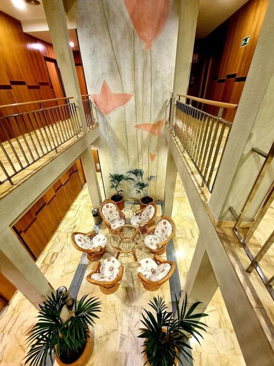 Hotel Flor Parks, Barcelona. Desde 188.1€ - Centraldereservas.com