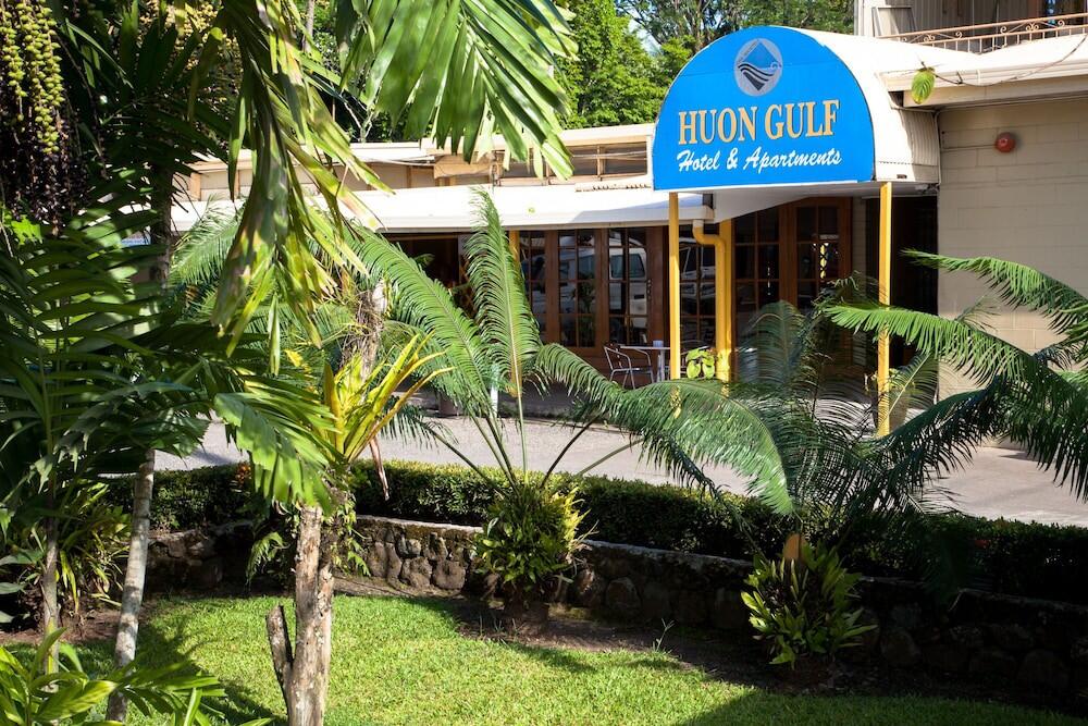 Huon Gulf Hotel, Lae - Central de Reservas