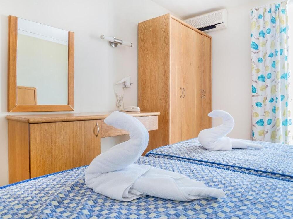 Aparthotel Cardor Holiday Complex, Qawra. Desde 33€ - Centraldereservas.com