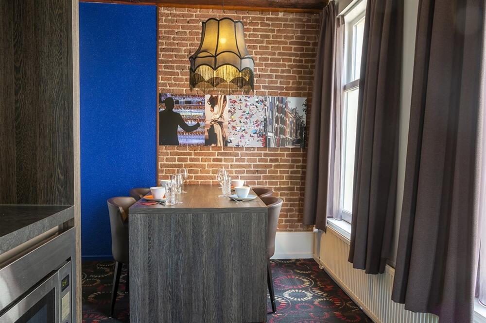 Eden Studios and Apartments, Amsterdam. Desde 293.67€ - Central de Reservas