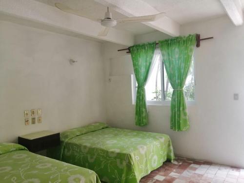 Hotel Villa Mexicana Puerto Escondido, Puerto Escondido - Centraldereservas.com