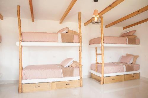 Hotel Sababa Resort, San Pedro La Laguna - Central de Reservas