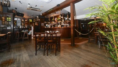 Hotel Tenby House, Tenby - Central de Reservas