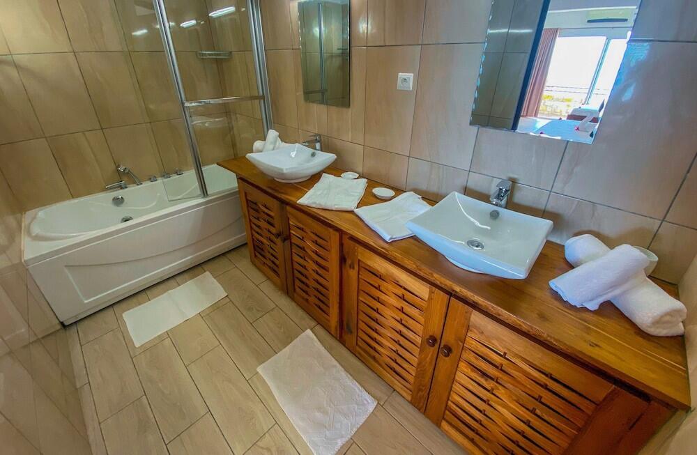 Hotel Orangea Beach Resort, Andilana - Central de Reservas