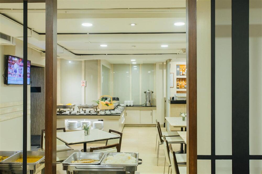 Seasons Siam Hotel, Bangkok - Centraldereservas.com