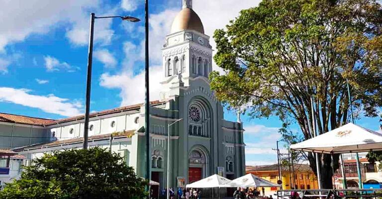Hoteles en Cajicá, Cundinamarca - Tu Hotel en Centraldereservas.com