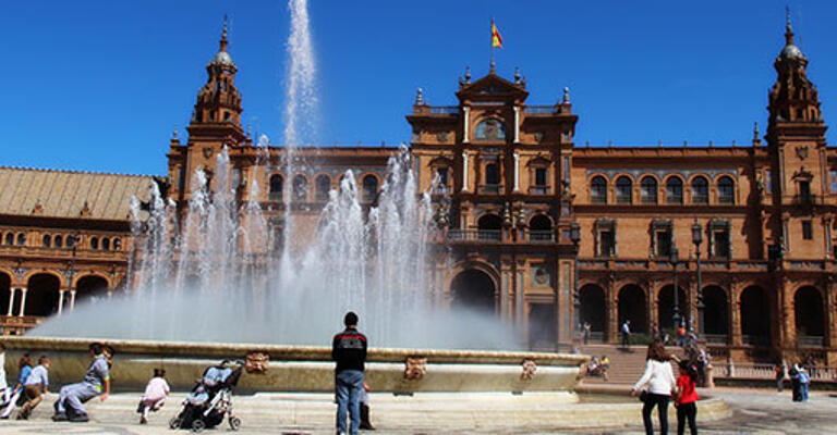 Hoteles en Sevilla, Sevilla - Tu Hotel en Centraldereservas.com